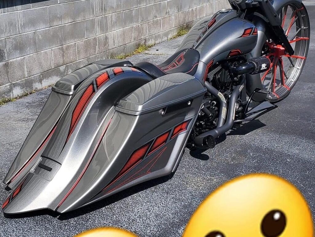 Pimp Slap Wasabi Bagger Set – CylentCycles | Custom Bagger Bags